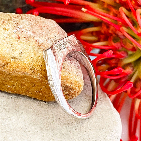Hidden Summit Table Mountain Stacking Ring in White Gold - Afrogem ...